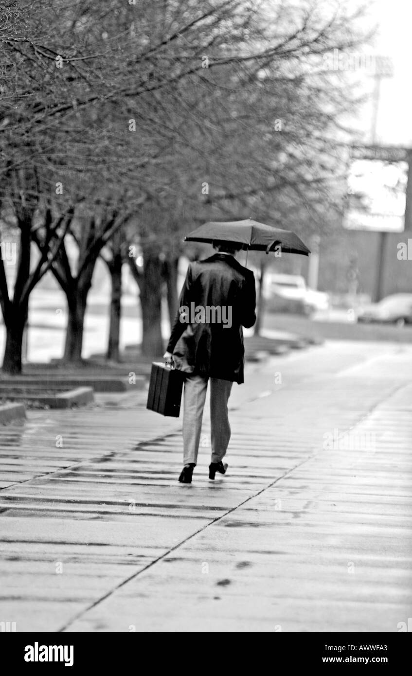 Woman in 30s walking Black and White Stock Photos & Images - Alamy