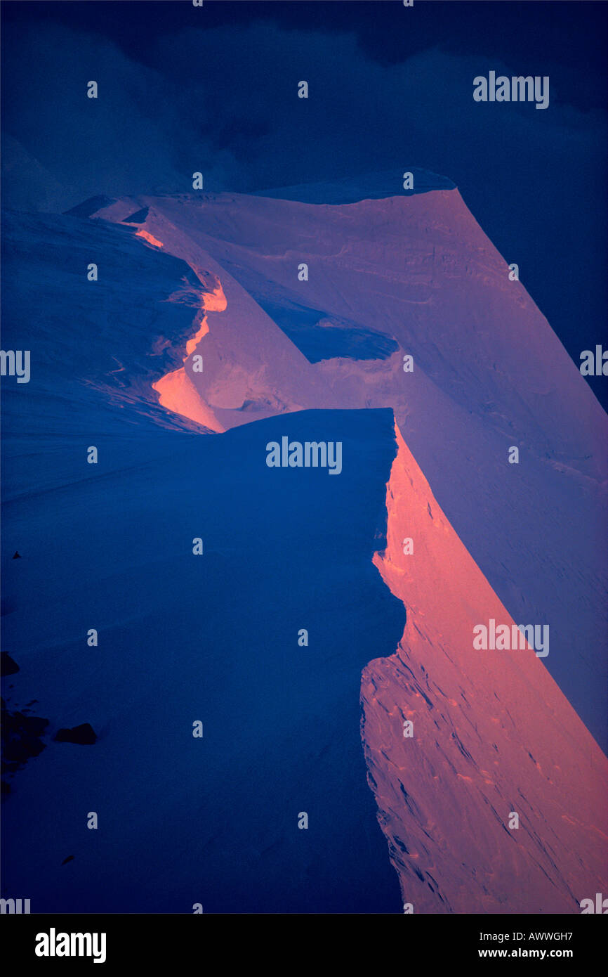 Corniced ridge hi-res stock photography and images - Alamy
