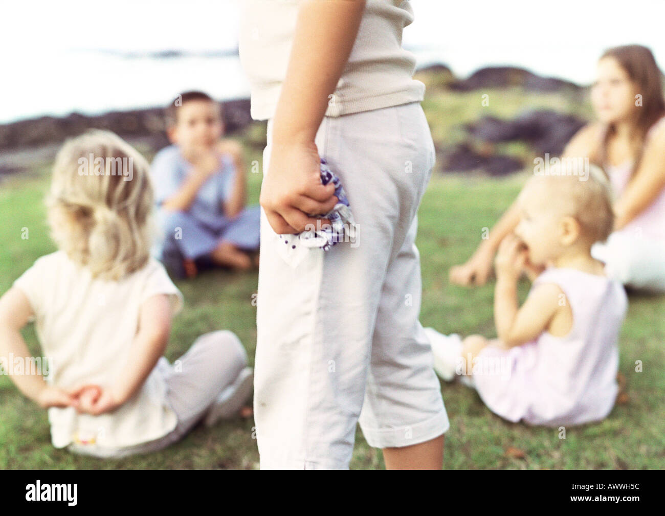 Children in rags hi-res stock photography and images - Alamy