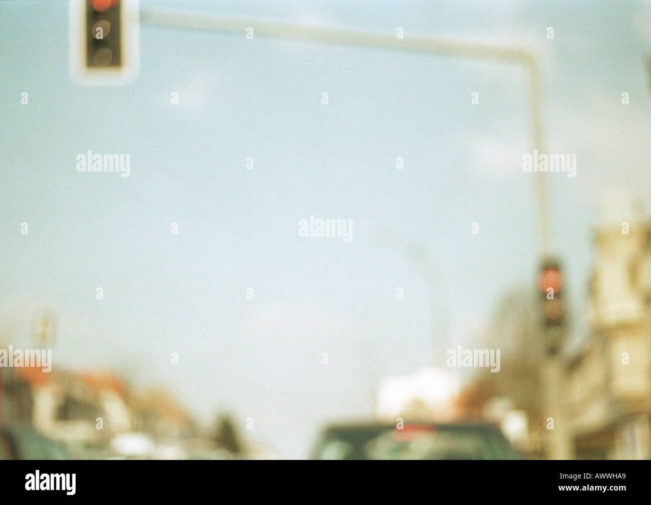 Traffic lights out of focused hi-res stock photography and images - Alamy
