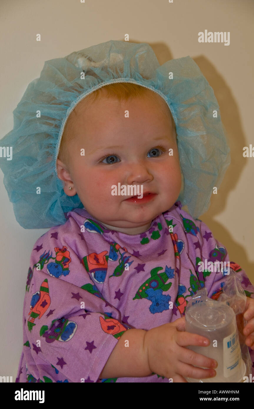 Blue baby operation hi-res stock photography and images - Alamy