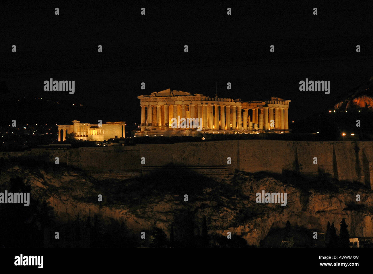 Parthenon at night Stock Photo - Alamy