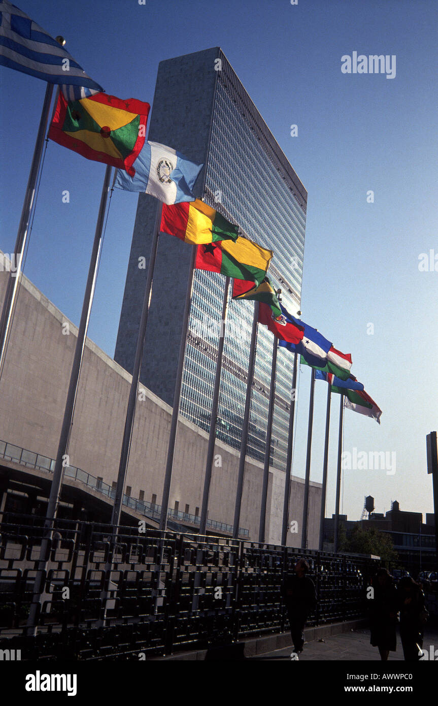 United nations flags hi-res stock photography and images - Alamy