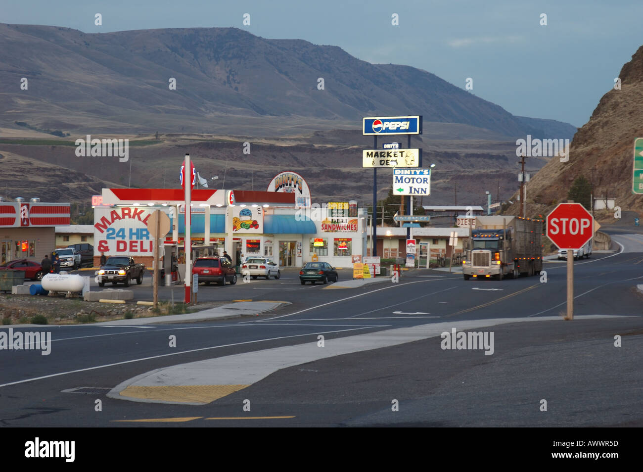 Oregon Washington Border Stock Photos & Oregon Washington Border Stock ...