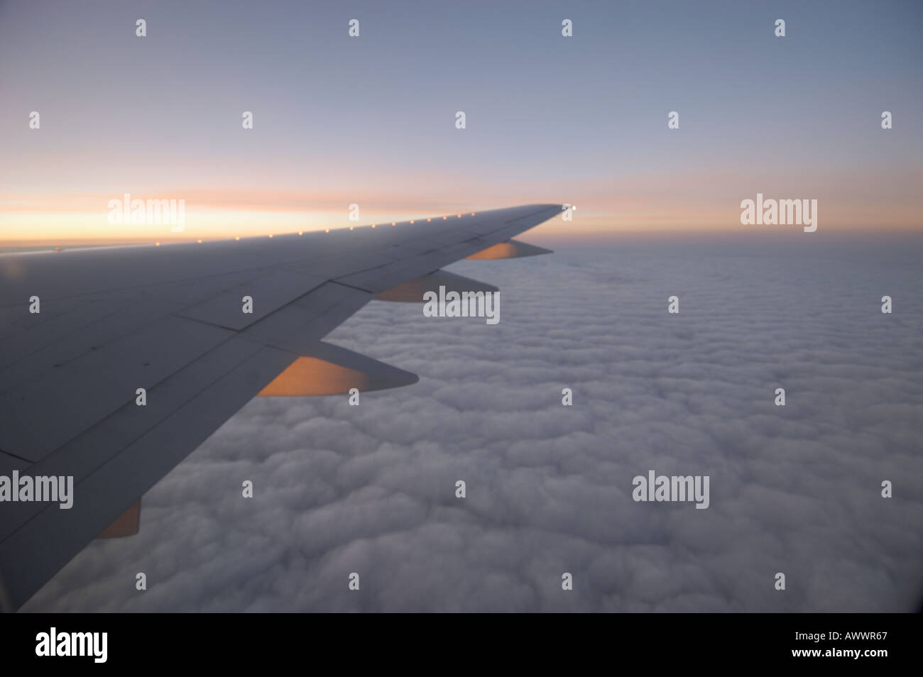 Jetliner wing photographed while inflight Stock Photo - Alamy