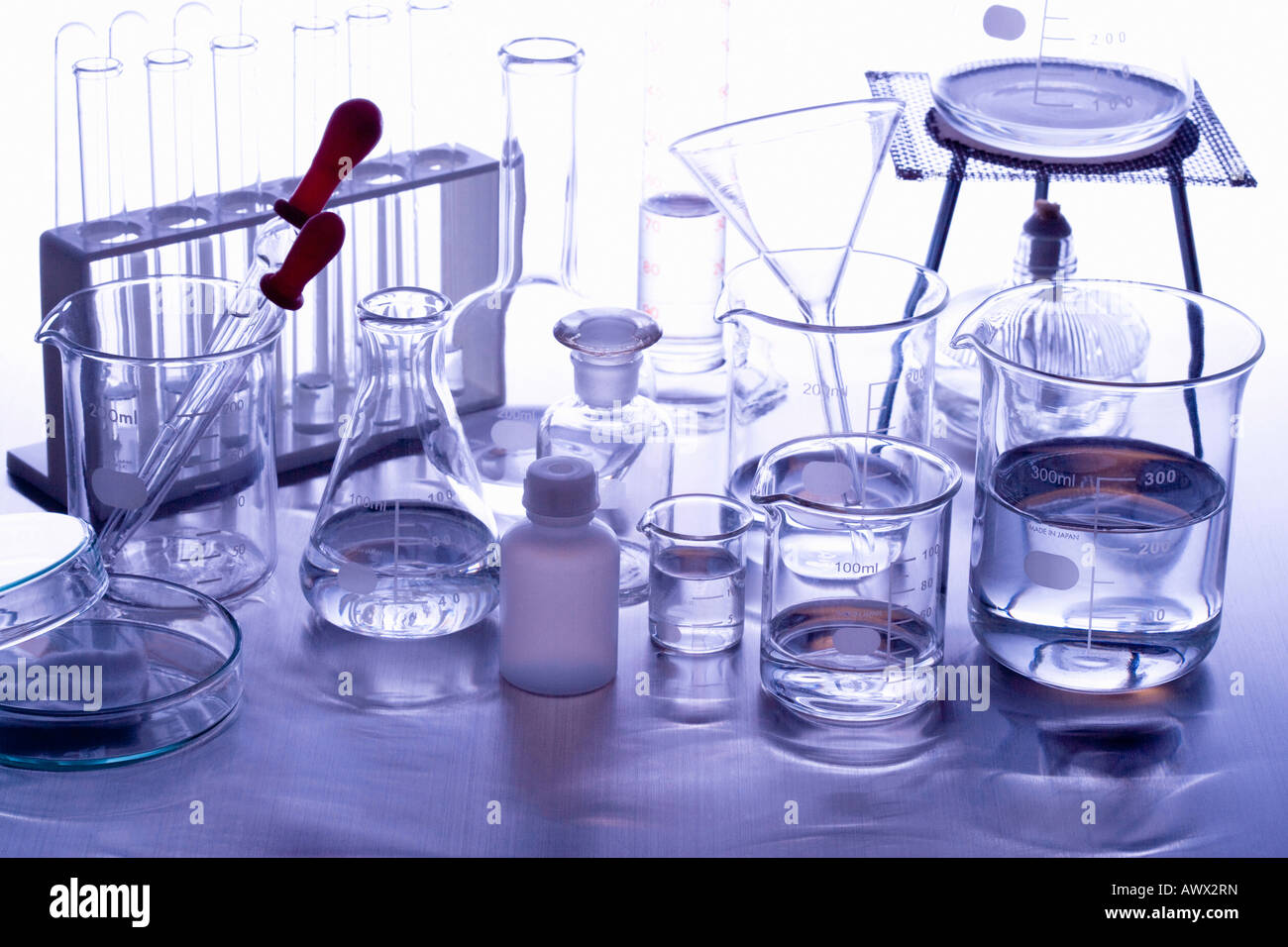 Healthcare experimentation hi-res stock photography and images - Alamy