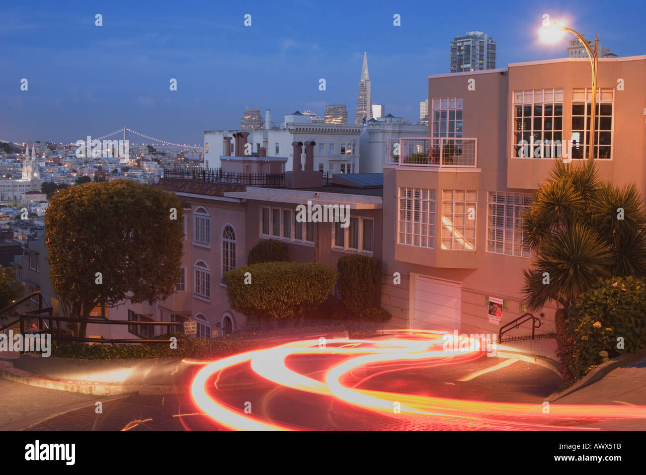 Crookedest Street on Lombard Street at night, San Francisco, California ...