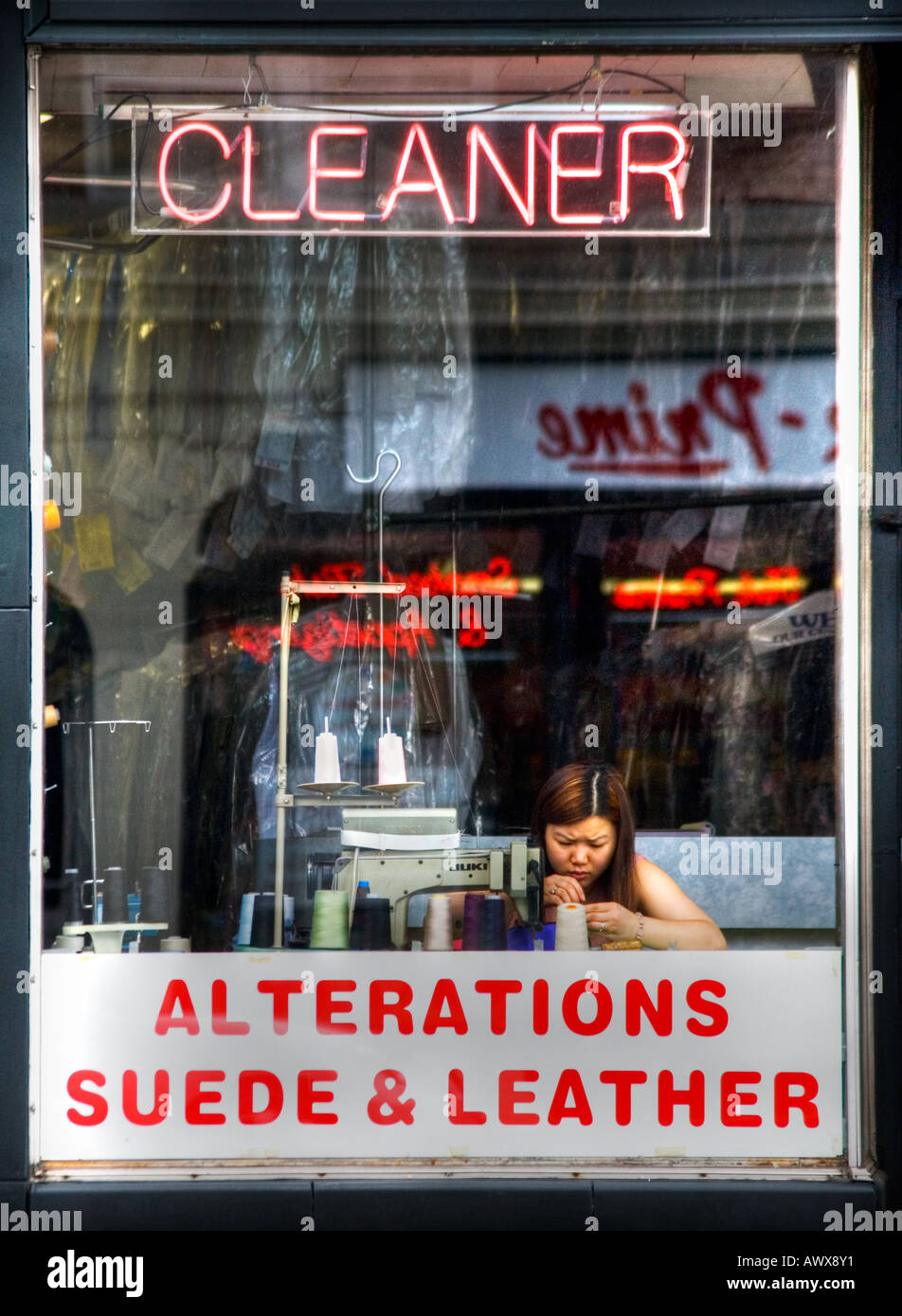 Dry cleaner store hi-res stock photography and images - Alamy