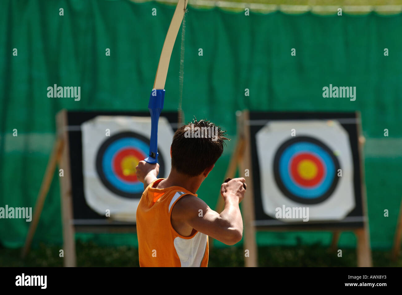 Archery bowman hi-res stock photography and images - Alamy