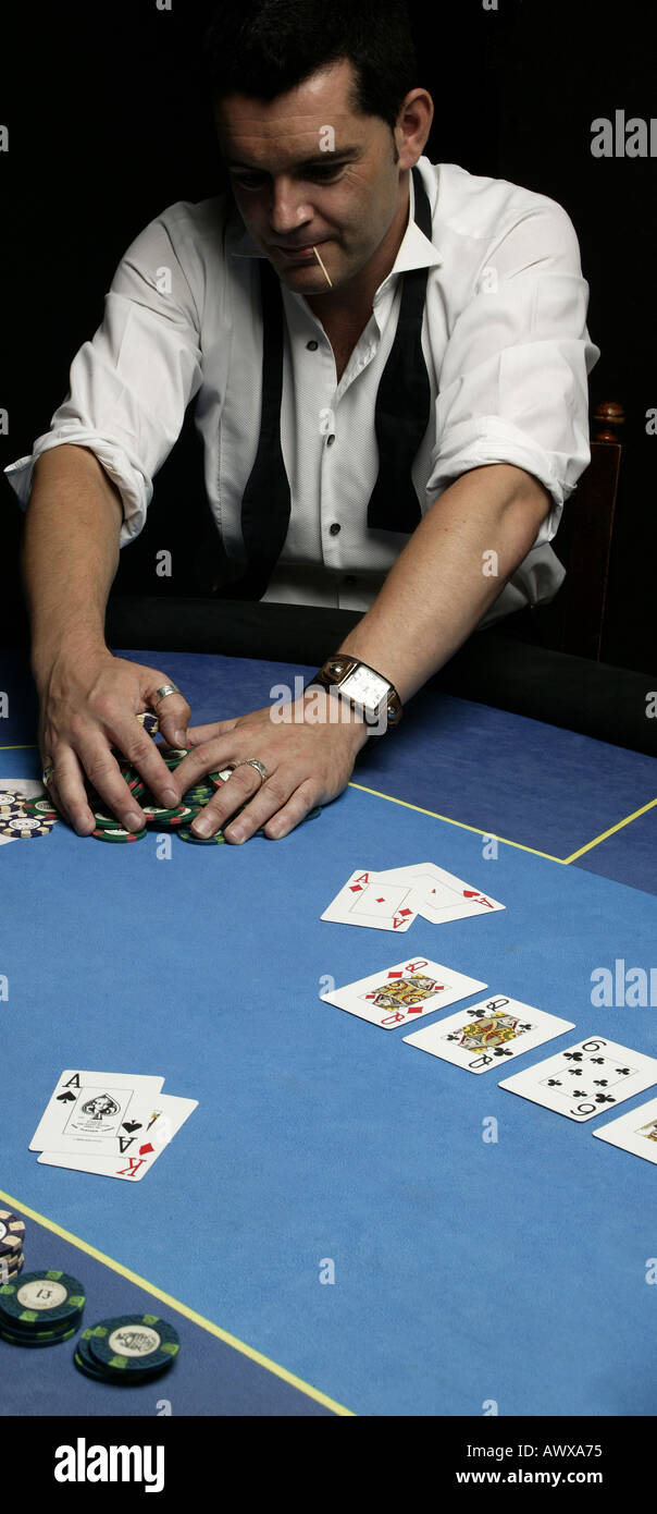 Guys playing poker hi-res stock photography and images - Alamy