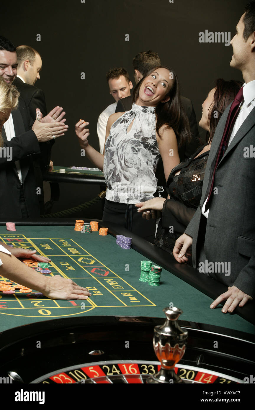 People playing roulette Stock Photo - Alamy