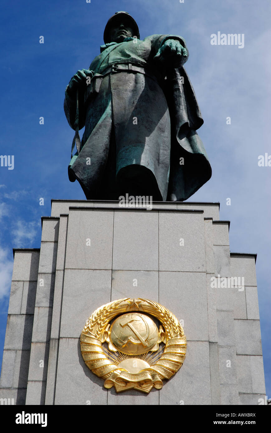 The Red Army's soldier statue from the Soviet War memorial in the ...