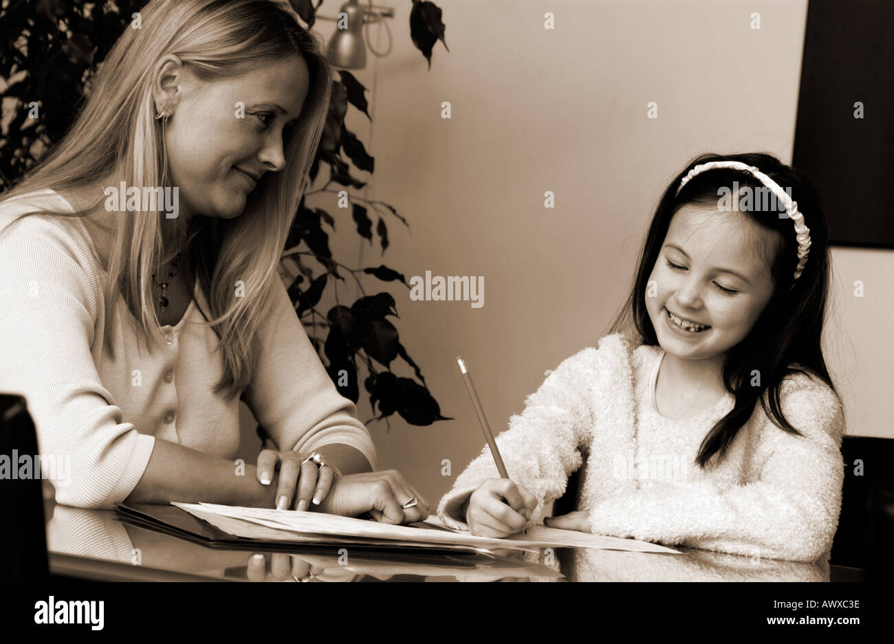 Gabrielle reading hi-res stock photography and images - Alamy