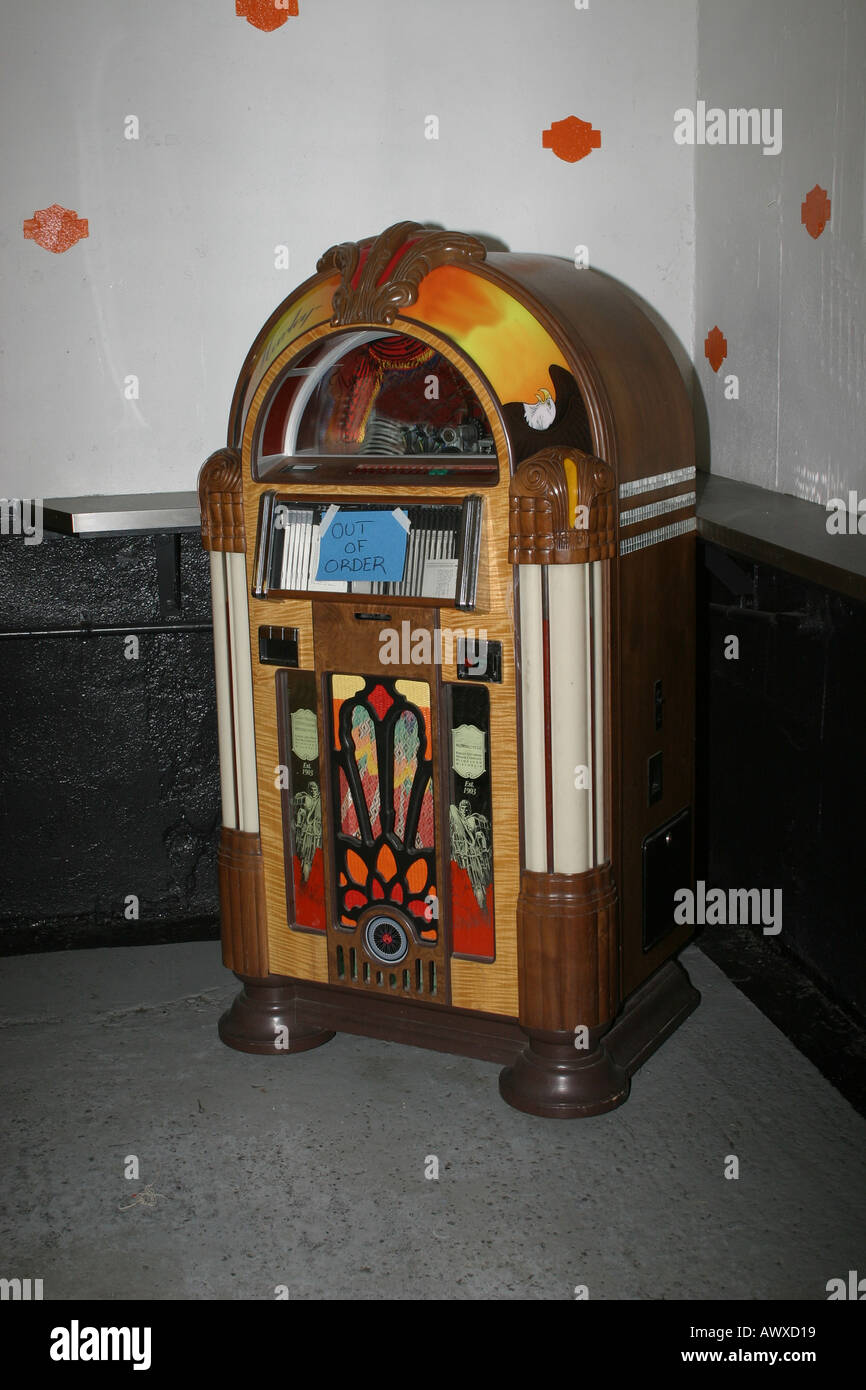 Old juke box Stock Photo - Alamy