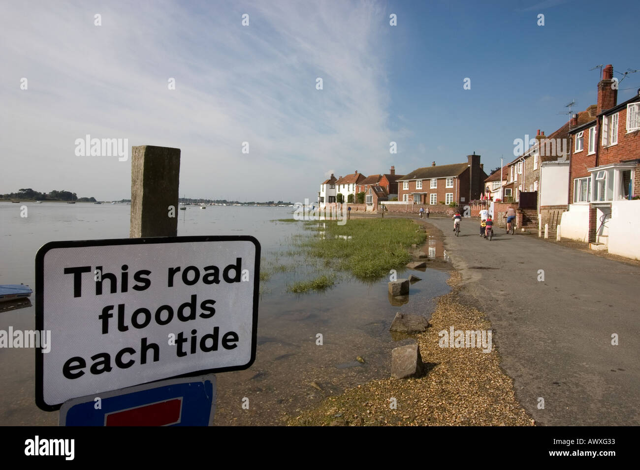 Flood warning sign Old Bosham waterfront West Sussex,UK Stock Photo - Alamy