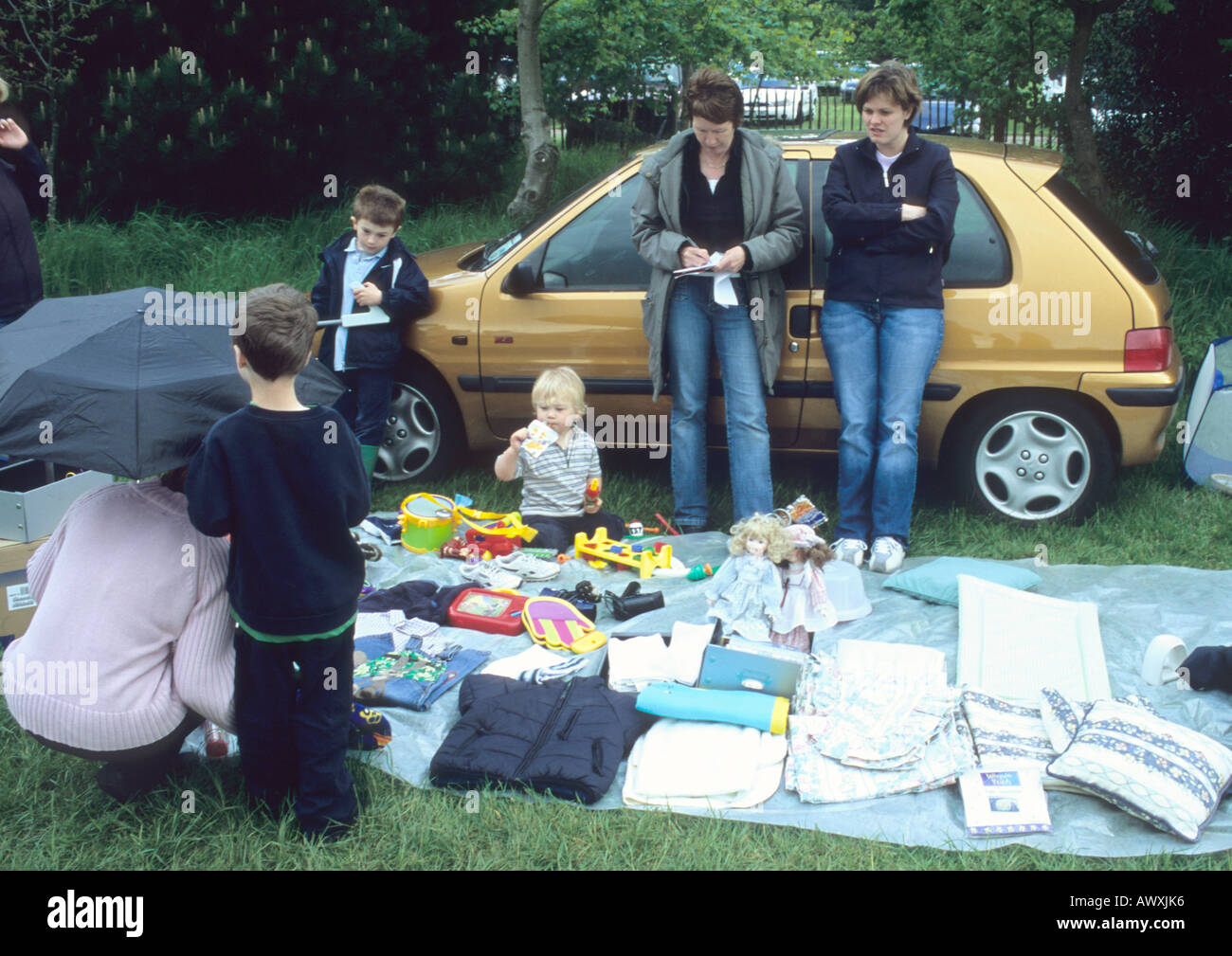 Car Boot Sale in the Uk Stock Photo - Alamy