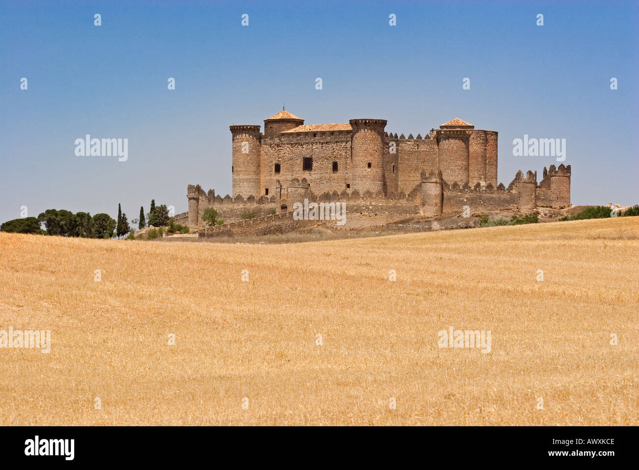 the belmonte castle cuenca castilla la mancha spain Stock Photo - Alamy