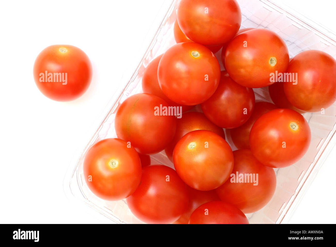 Packet of tomatoes hi-res stock photography and images - Alamy