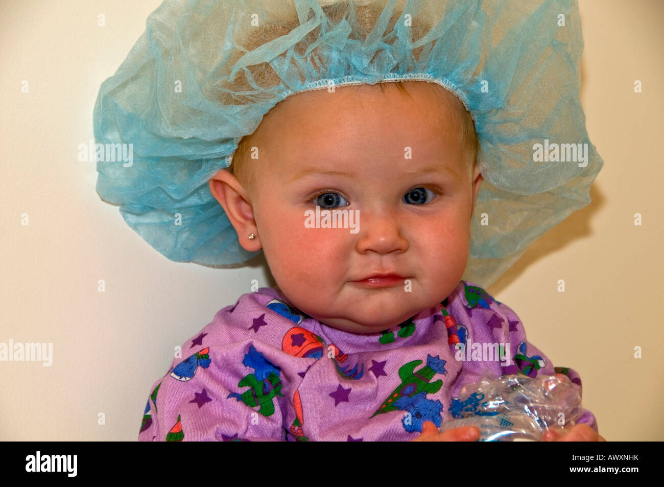 Blue baby operation hi-res stock photography and images - Alamy