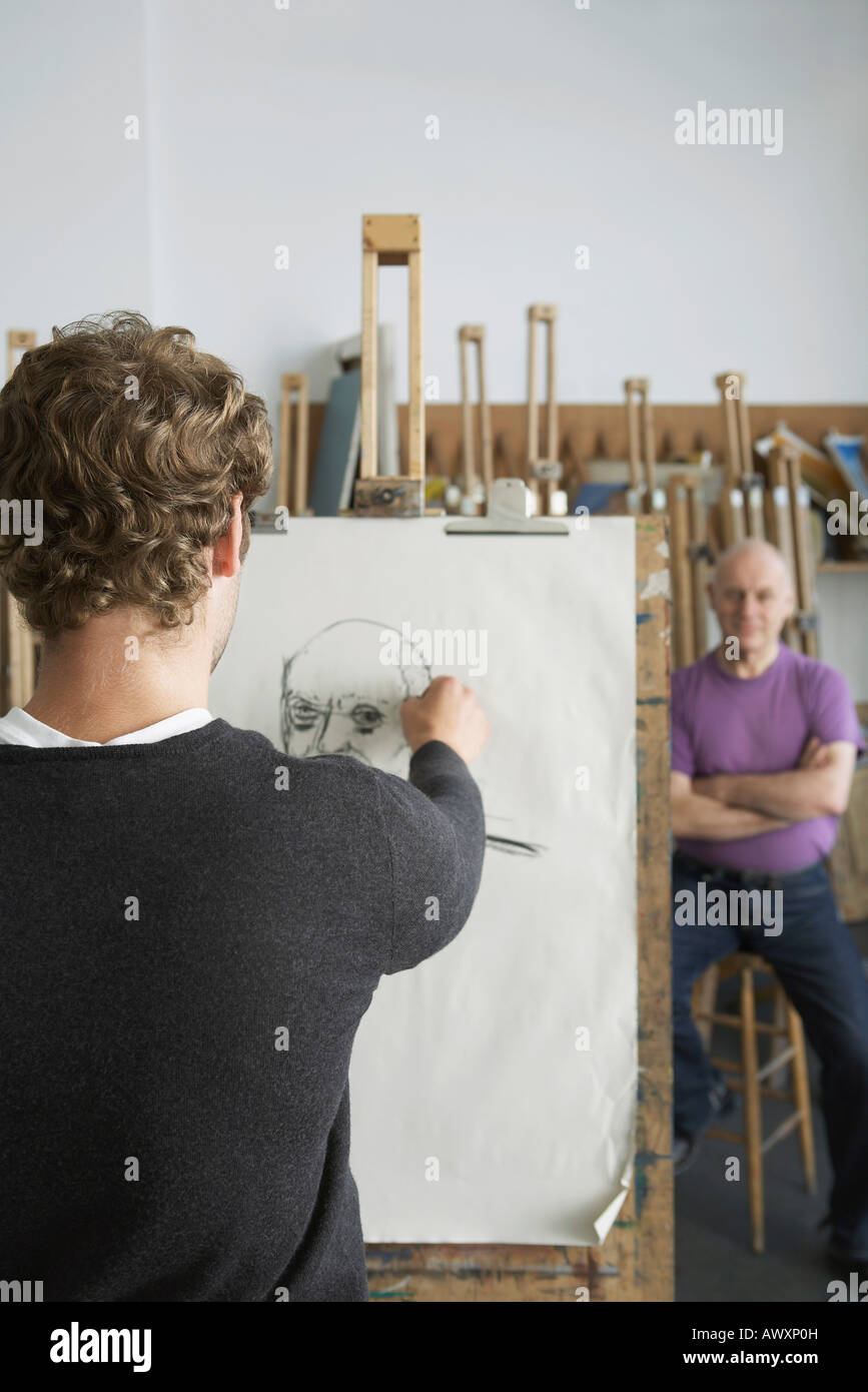Drawing class posing model hi-res stock photography and images - Alamy