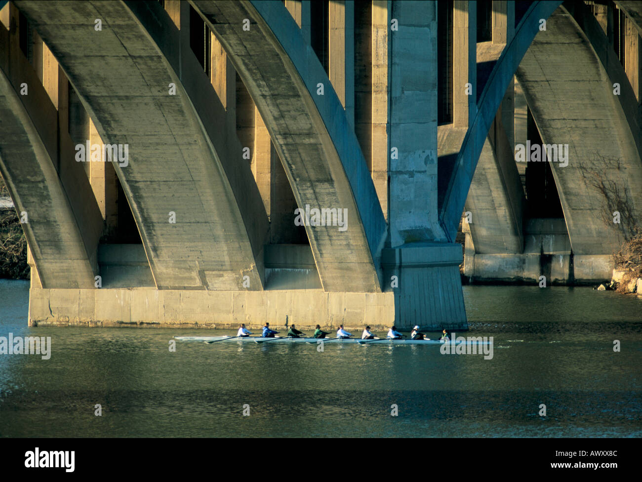 Under bridge washington dc hi-res stock photography and images - Alamy