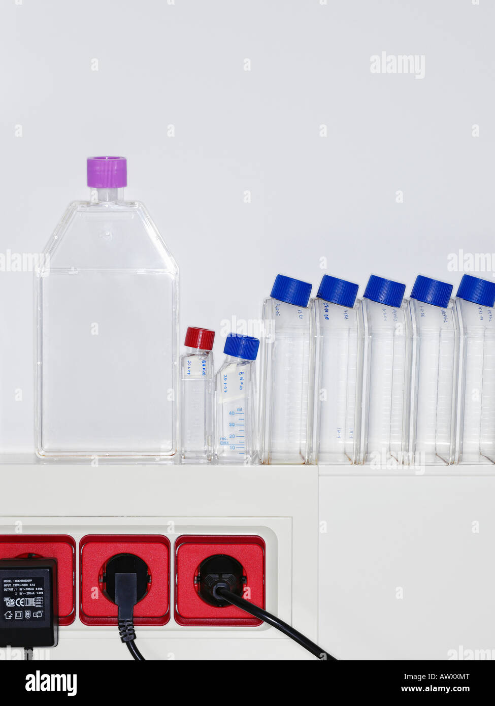 Empty specimen bottles hi-res stock photography and images - Alamy