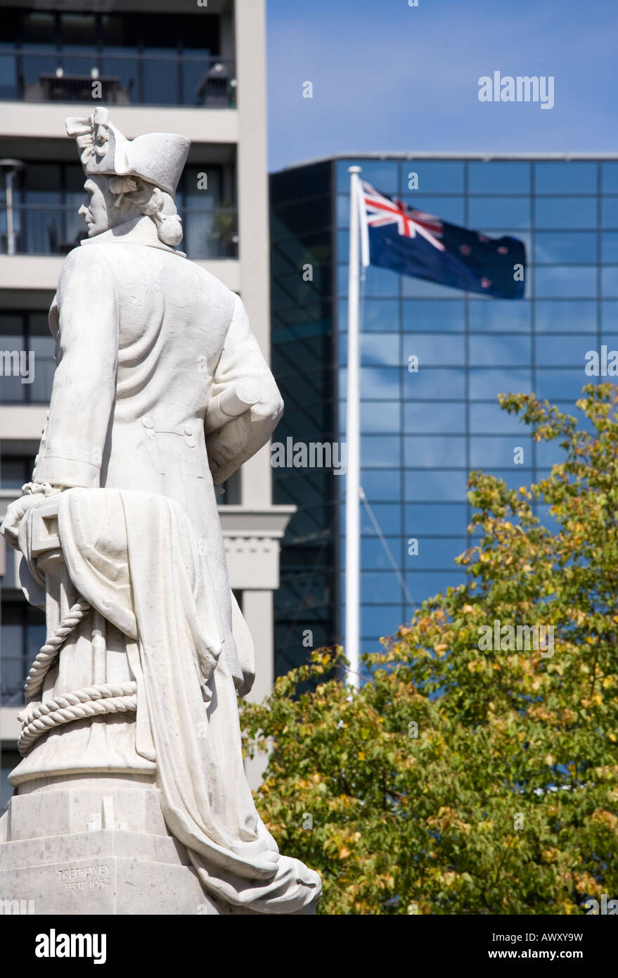 A statue of Captain Cook in Victoria Square, Christchurch, New Zealand ...