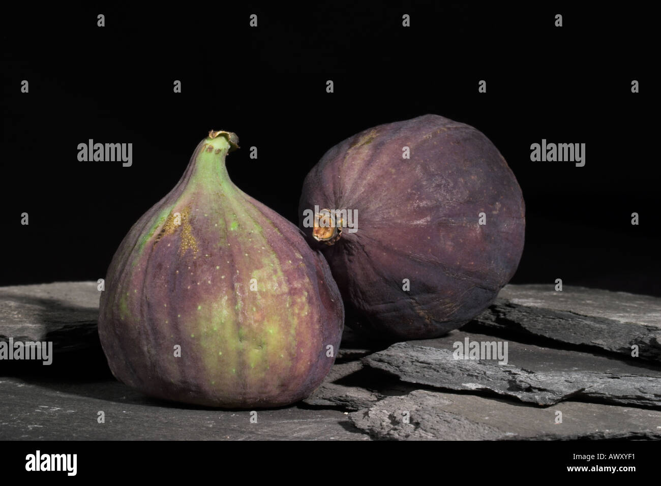 Fragments slate hi-res stock photography and images - Alamy