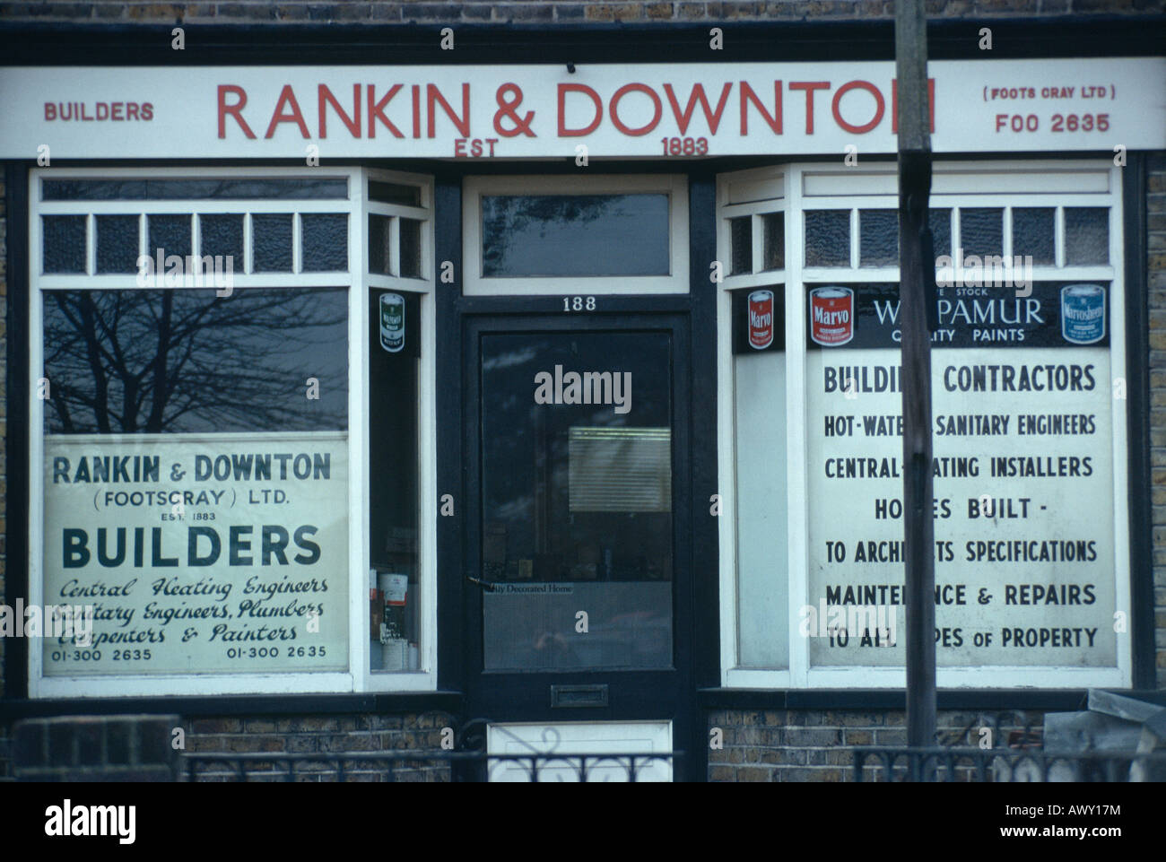 Exterior of old fashioned builders premises Stock Photo - Alamy