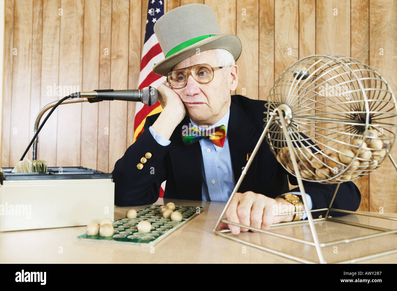 Bingo game social numbers microphone hi-res stock photography and ...