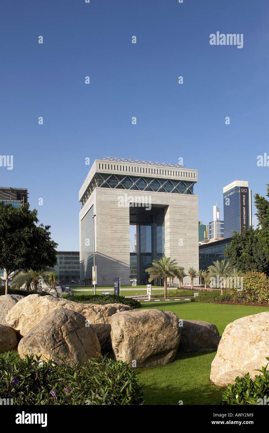 Cityscape and blue colour and uae hi-res stock photography and images ...