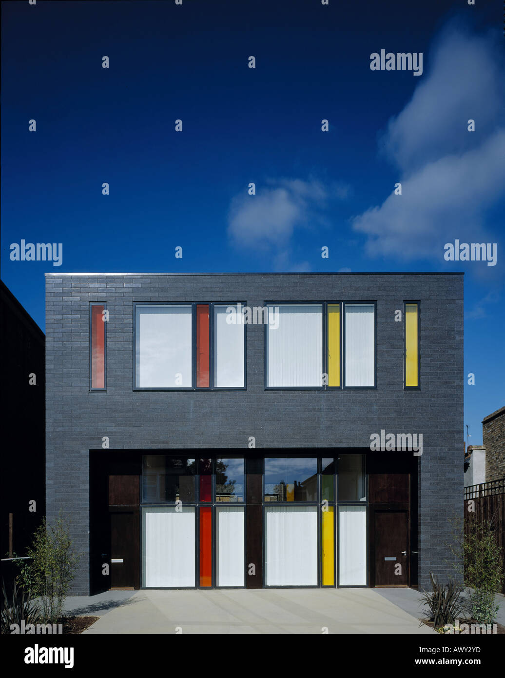 THE NAIL HOUSE, LONDON, UK Stock Photo - Alamy