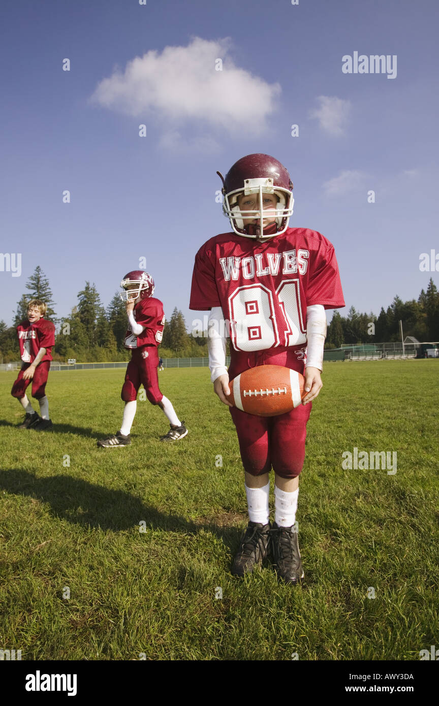 Group of young football players Stock Photo - Alamy