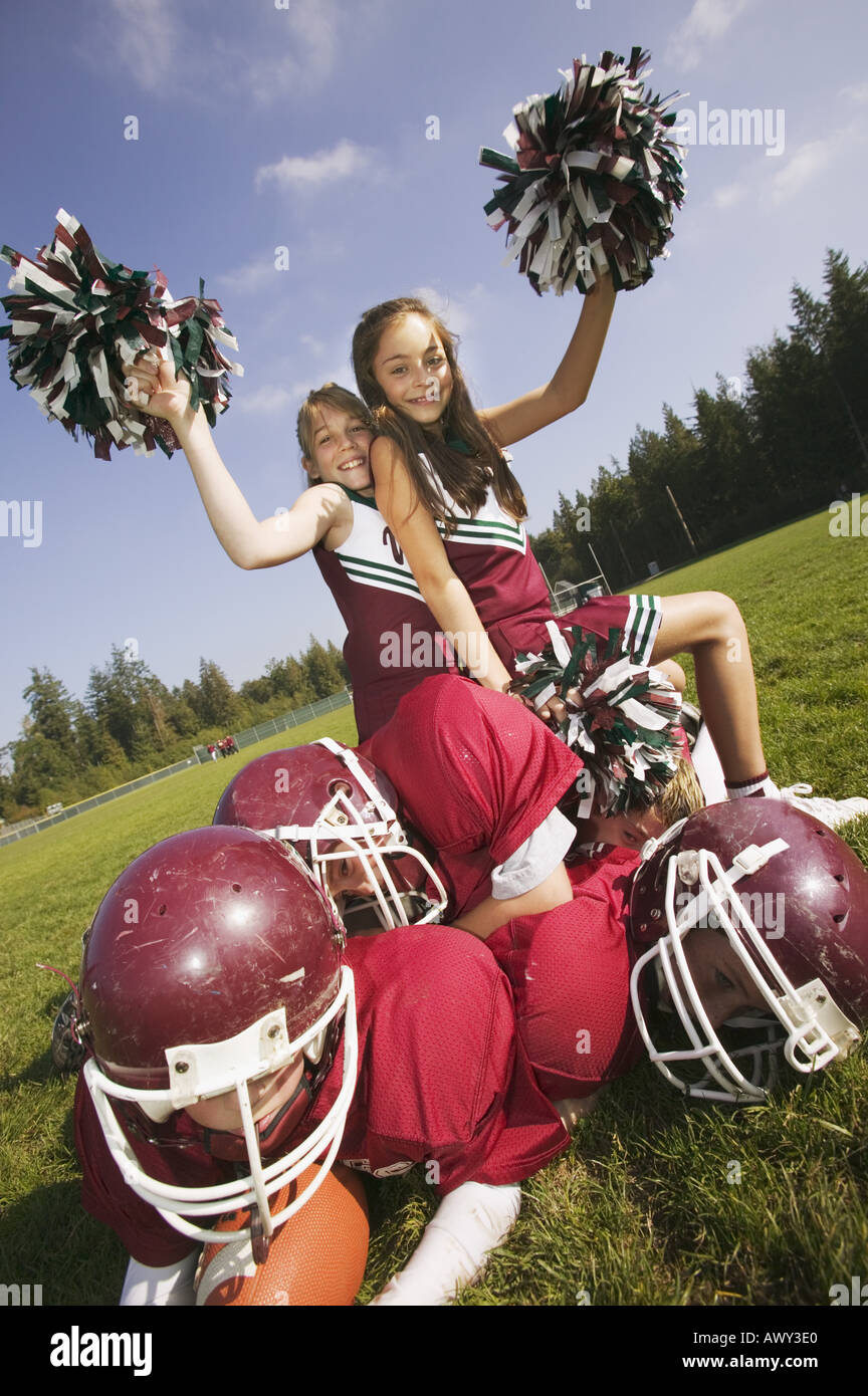 White cheerleaders hi-res stock photography and images - Alamy