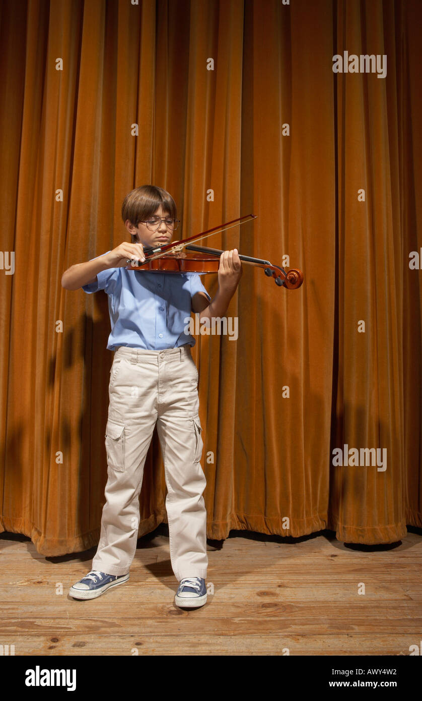 Closeup boy violin hi-res stock photography and images - Alamy