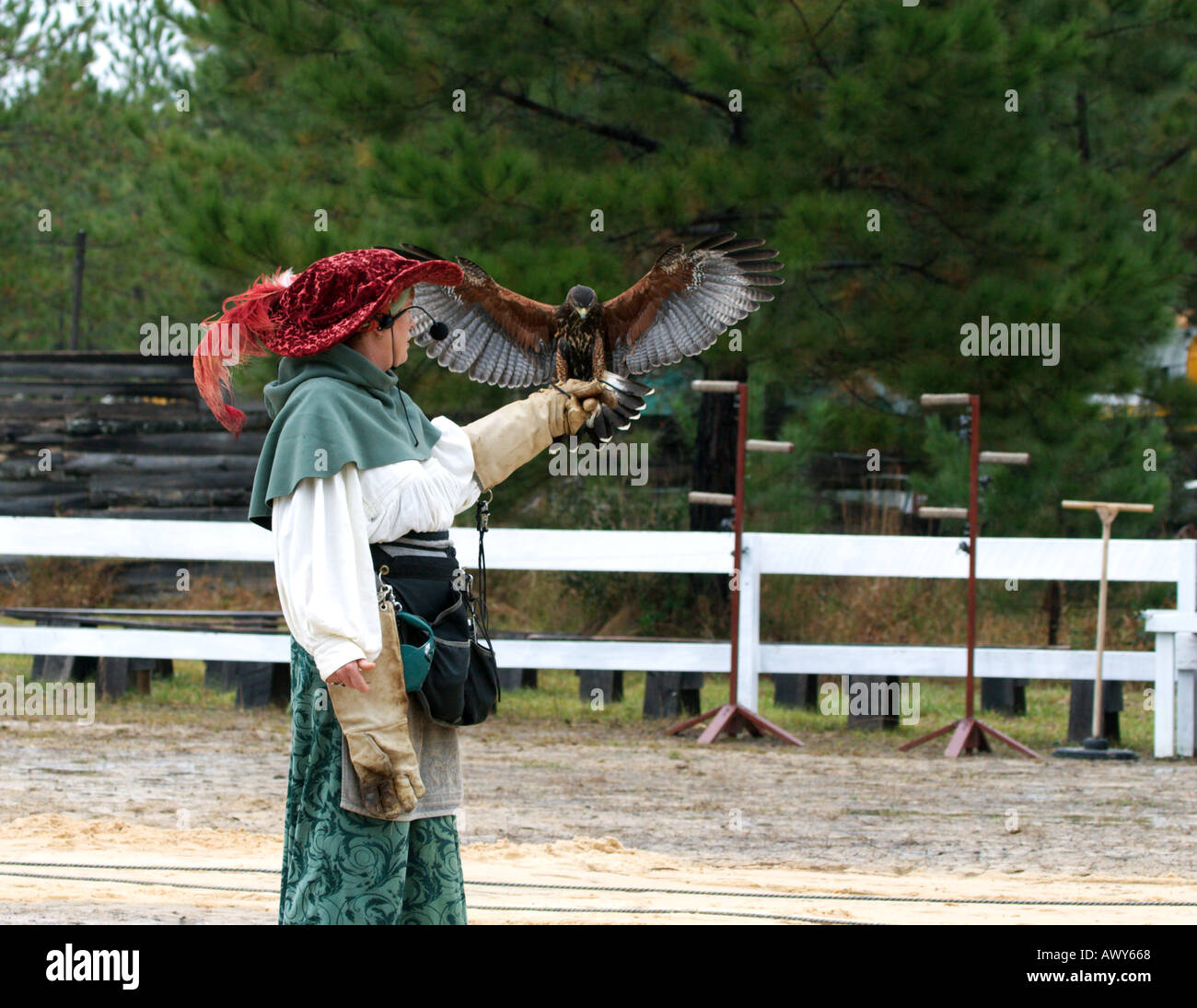 Kitty hawk class hi-res stock photography and images - Alamy
