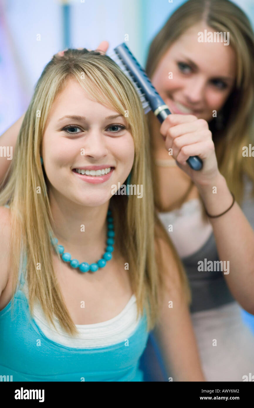 15 year old blonde hi-res stock photography and images - Alamy