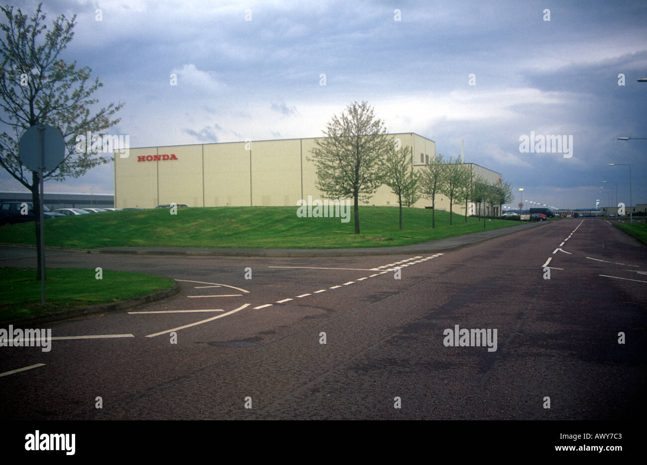 Honda manufacturing uk hi-res stock photography and images - Alamy