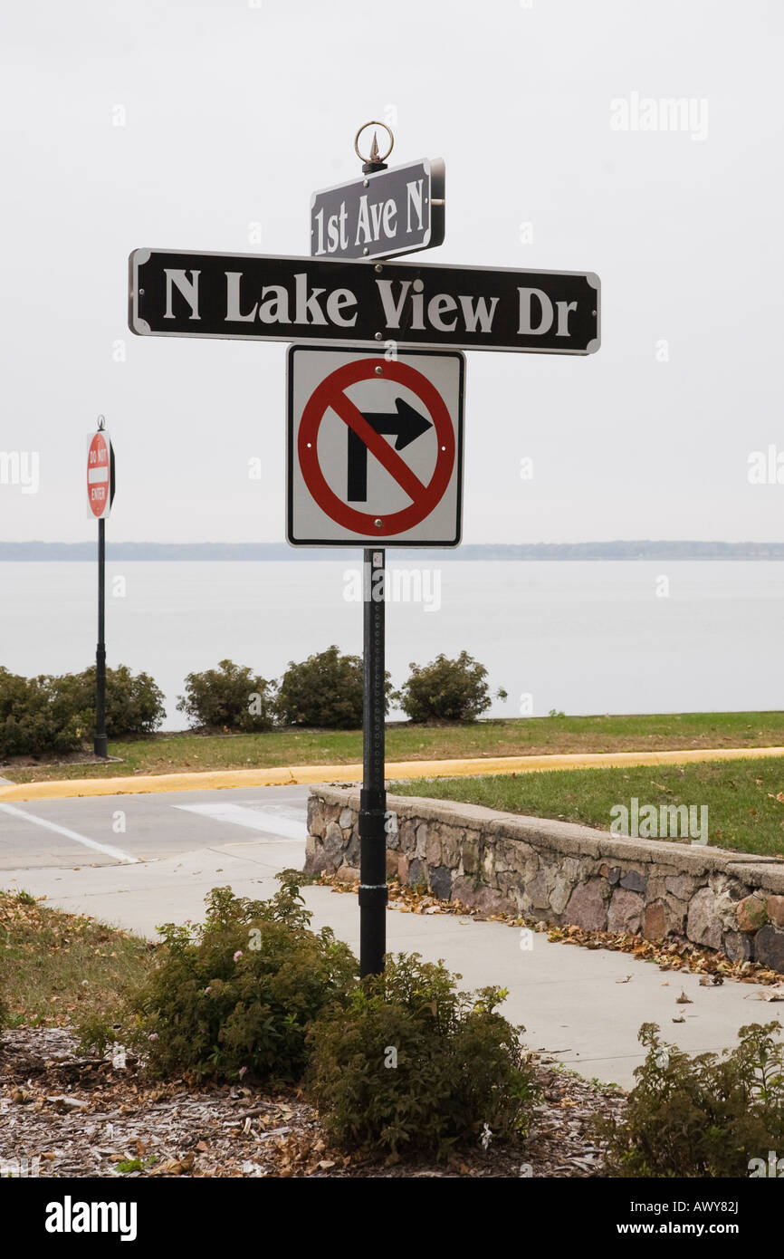 Cities In Iowa Within Pedestrian Signs