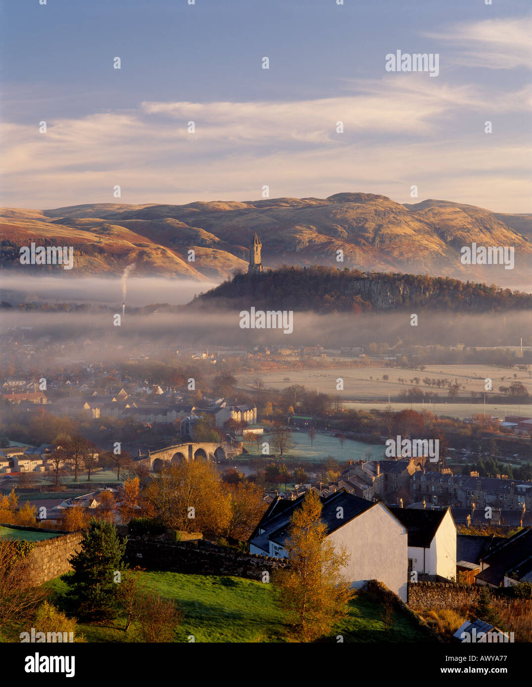View over the Auld Brig and the National Wallace Monument on Abbey ...