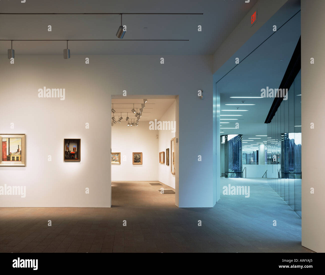 Lobby of metropolitan museum hi-res stock photography and images - Alamy