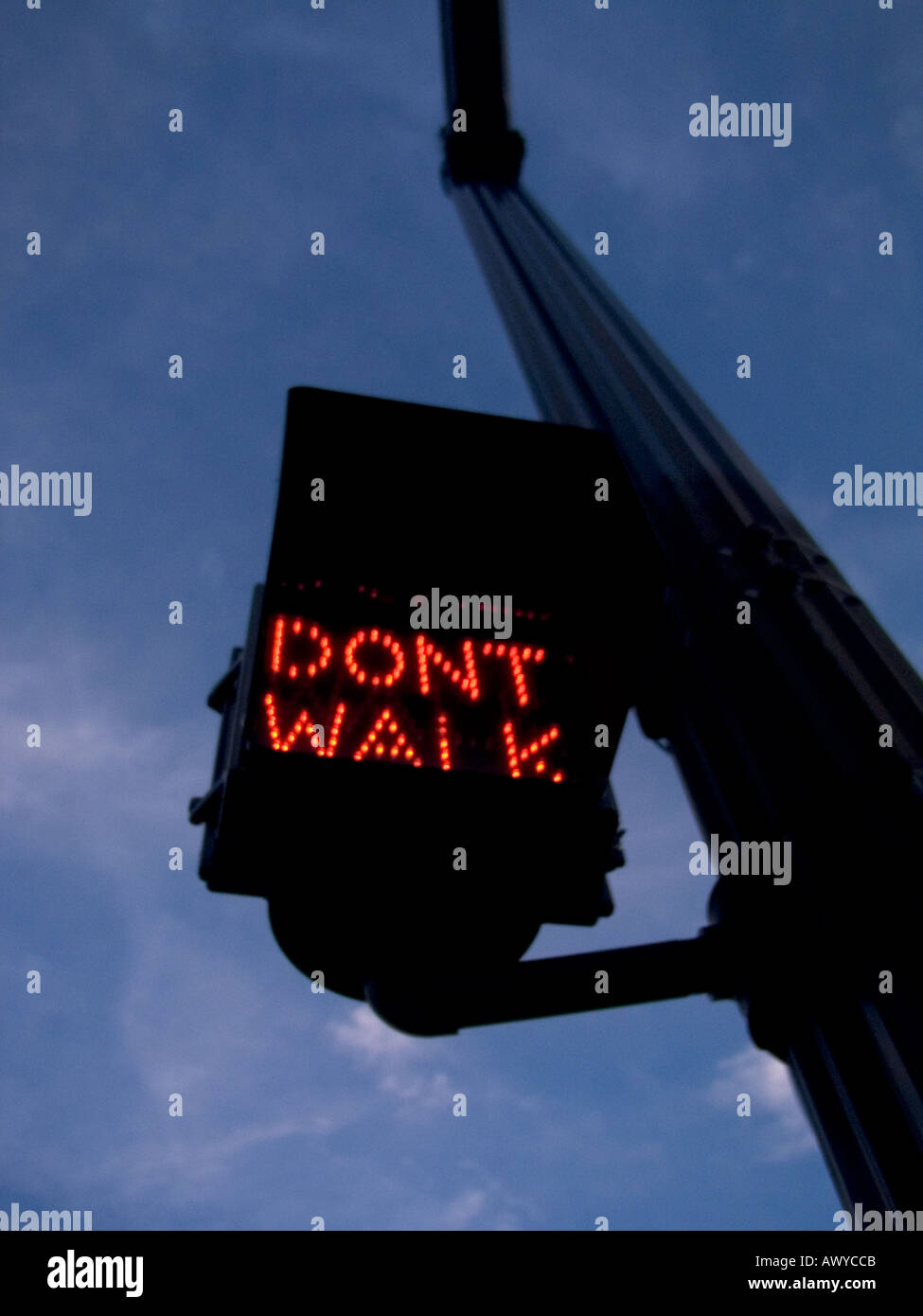 Crosswalk flashing hi-res stock photography and images - Alamy