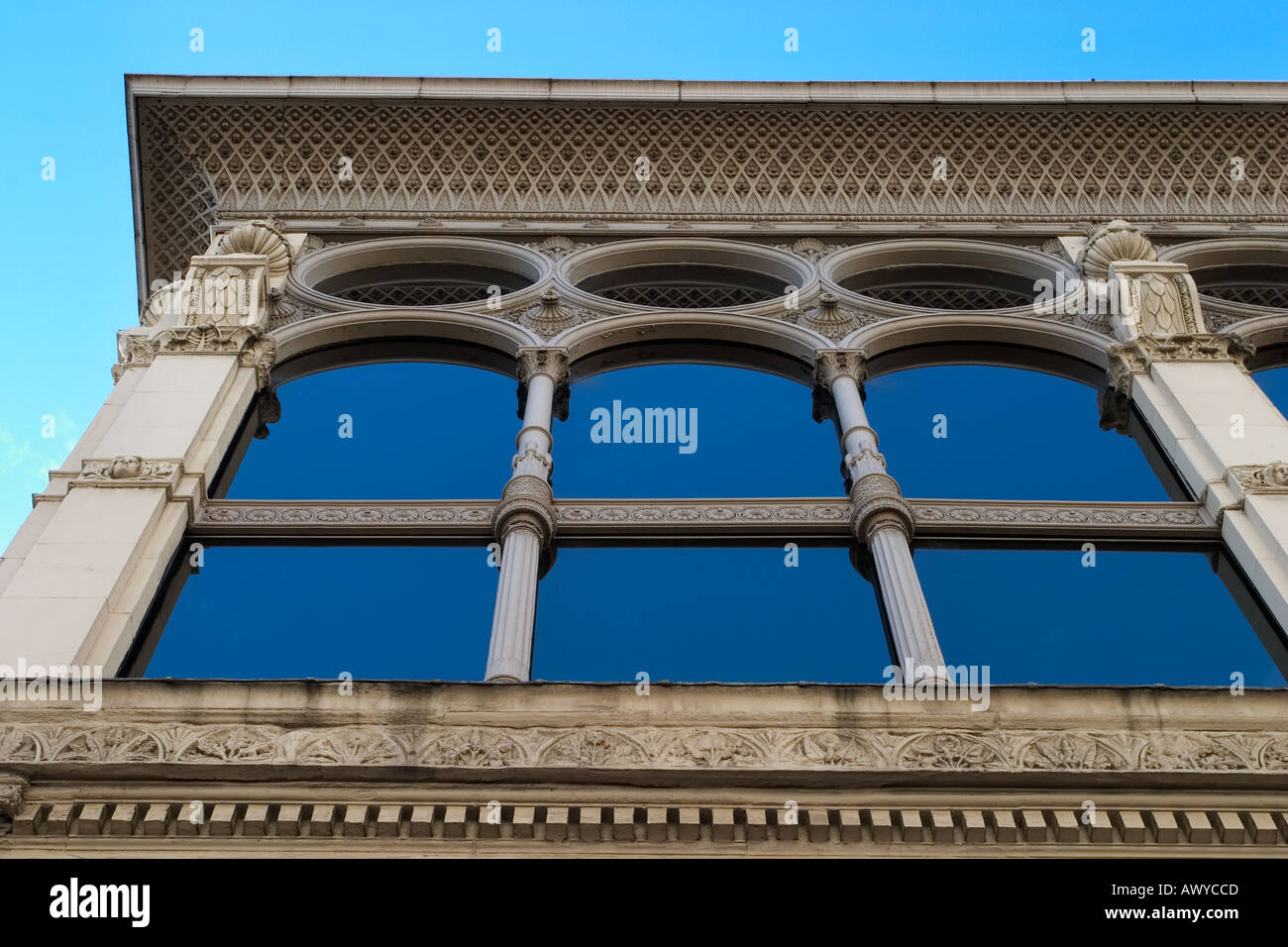 Round arched windows hi-res stock photography and images - Alamy