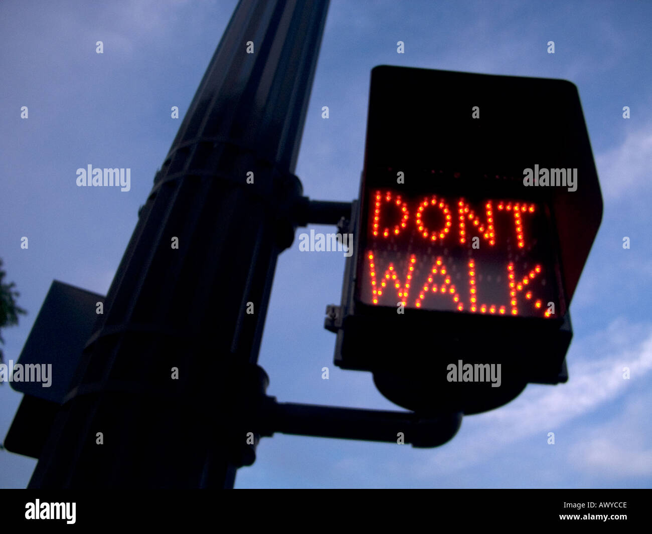 A traffic light flashes in the city Stock Photo - Alamy