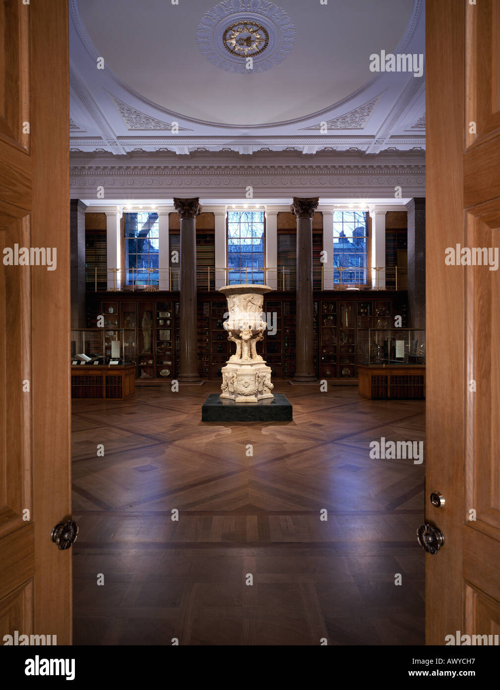 British library inside internal hi-res stock photography and images - Alamy