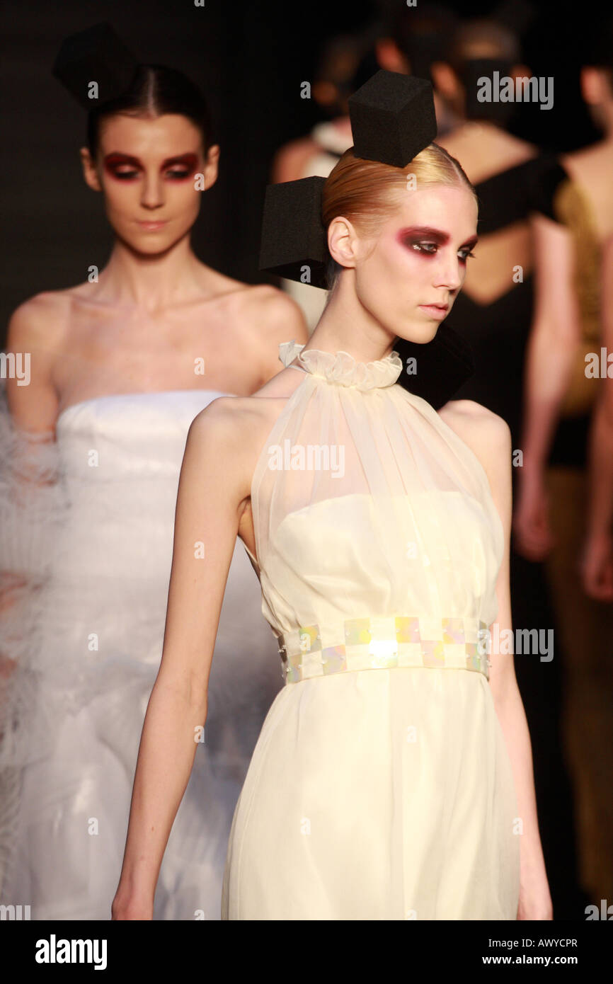 Greek fashion week in Zappio hall fall winter 2008 2009 designer ...