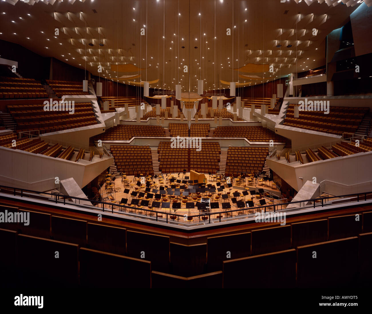 Berlin music hall hi-res stock photography and images - Alamy