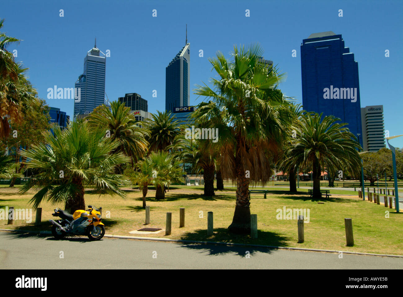 Perth beach skyline hi-res stock photography and images - Alamy