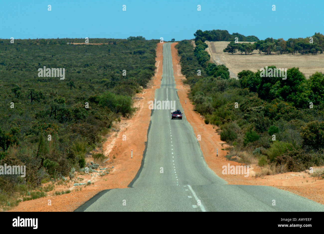 Outback road Western Australia Stock Photo - Alamy