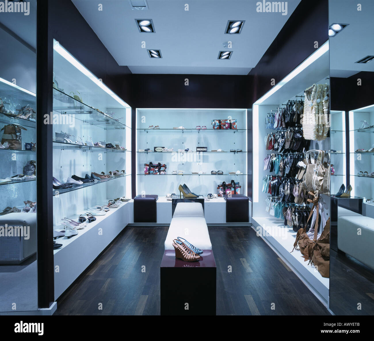 Kurt geiger store hi-res stock photography and images - Alamy
